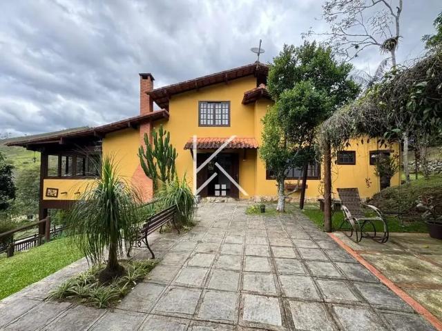 Casa / Sobrado em Condomínio para Venda em Teresópolis/RJ Vargem Grande 3 Quartos