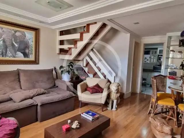 Casa / Sobrado em Condomínio para Venda em Teresópolis/RJ Várzea 3 Quartos