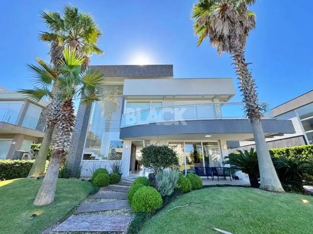 Casa / Sobrado em Condomínio para Venda em Torres/RS Itapeva 4 Quartos