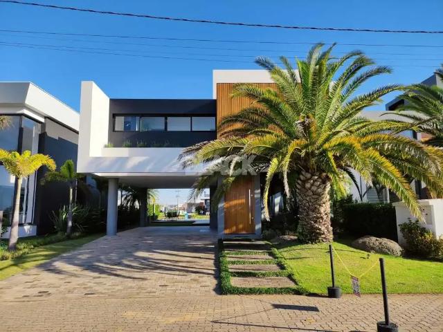 Casa / Sobrado em Condomínio para Venda em Torres/RS Reserva Das Águas 4 Quartos