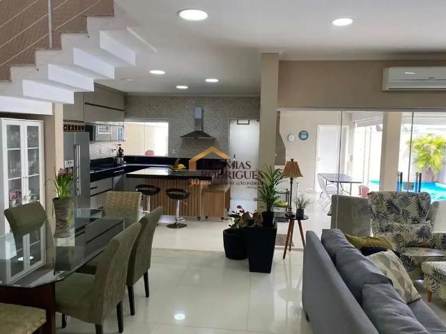 Casa / Sobrado em Condomínio para Venda em Tremembé/SP Campos do Conde 3 Quartos