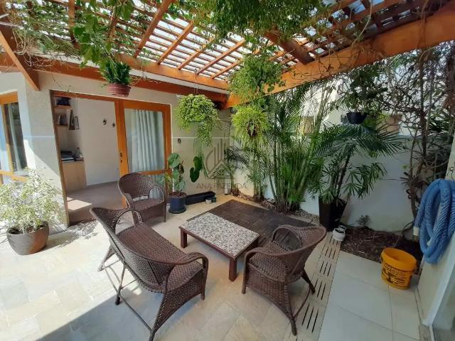 Casa / Sobrado em Condomínio para Venda em Tremembé/SP Campos do Conde 4 Quartos