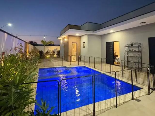 Casa / Sobrado em Condomínio para Venda em Tremembé/SP Loteamento Residencial Pérola do Vale 3 Quartos