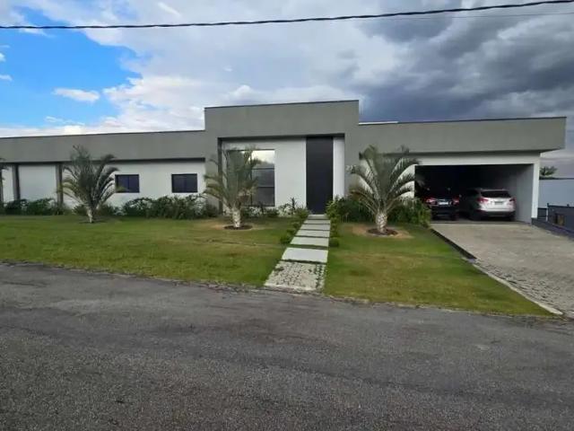 Casa / Sobrado em Condomínio para Venda em Tremembé/SP Village da Serra 4 Quartos