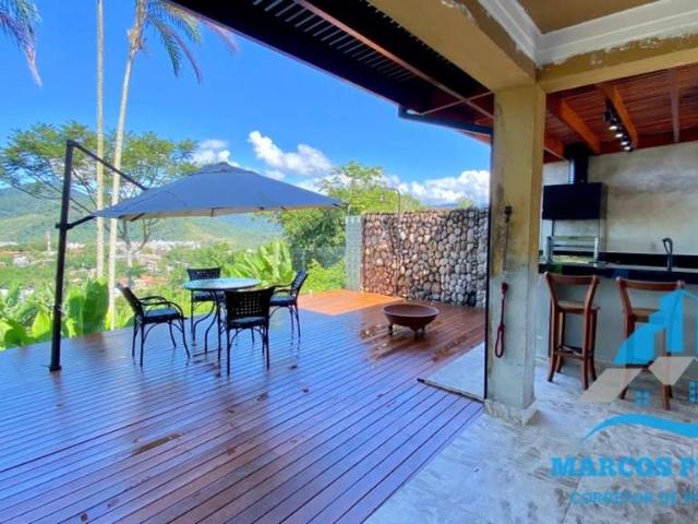 Casa / Sobrado em Condomínio para Venda em Ubatuba/SP Tenório 5 Quartos