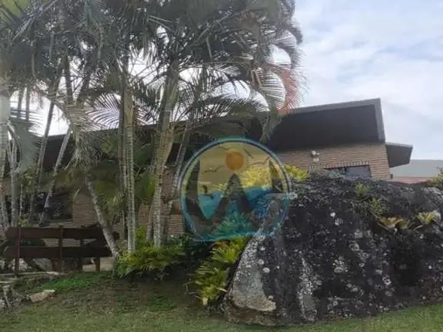 Casa / Sobrado em Condomínio para Venda em Ubatuba/SP Toninhas 5 Quartos