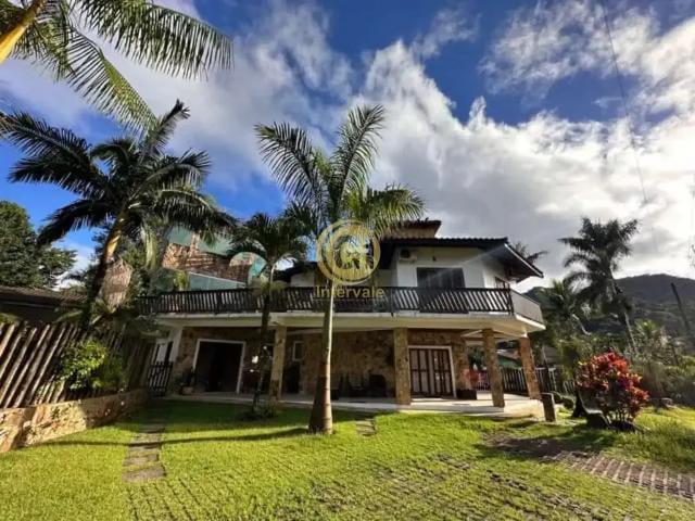 Casa / Sobrado em Condomínio para Venda em Ubatuba/SP Toninhas 6 Quartos