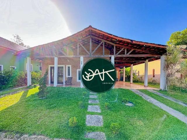 Casa / Sobrado em Condomínio para Venda em Ubatuba/SP Folha Seca 4 Quartos