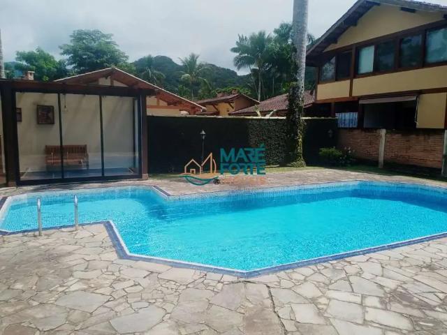 Casa / Sobrado em Condomínio para Venda em Ubatuba/SP Horto Florestal 3 Quartos