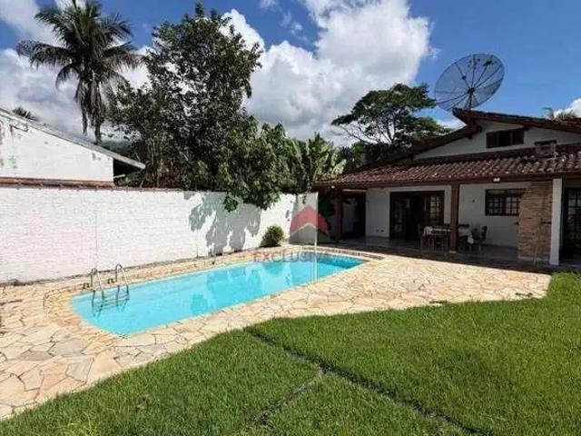 Casa / Sobrado em Condomínio para Venda em Ubatuba/SP Horto Florestal 3 Quartos