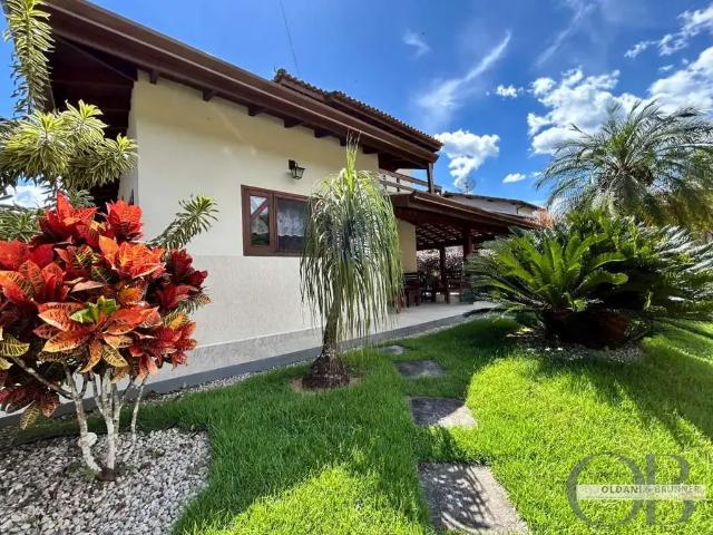 Casa / Sobrado em Condomínio para Venda em Ubatuba/SP Horto Florestal 3 Quartos