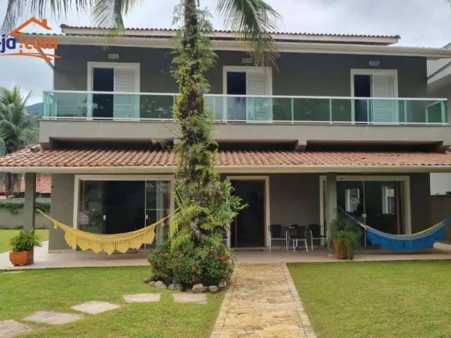 Casa / Sobrado em Condomínio para Venda em Ubatuba/SP Horto Florestal 4 Quartos