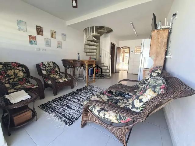 Casa / Sobrado em Condomínio para Venda em Ubatuba/SP Perequê Açu 2 Quartos