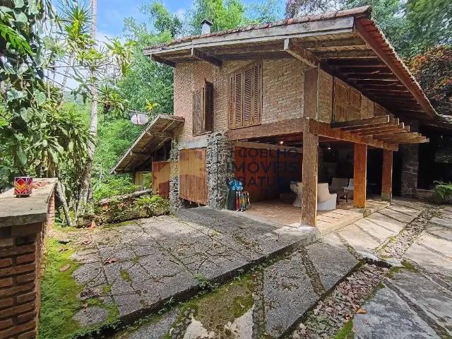 Casa / Sobrado em Condomínio para Venda em Ubatuba/SP Praia Vermelha 5 Quartos