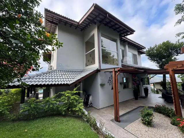 Casa / Sobrado em Condomínio para Venda em Ubatuba/SP Praia da Caçandoca 6 Quartos