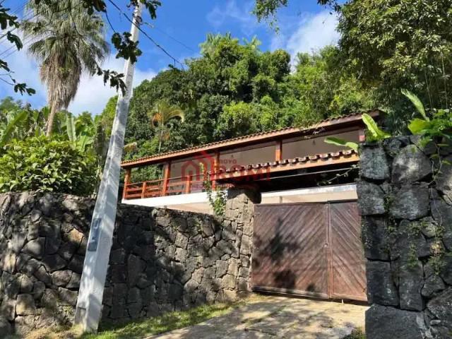 Casa / Sobrado em Condomínio para Venda em Ubatuba/SP Praia da Fortaleza 3 Quartos