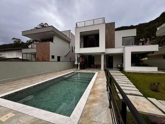 Casa / Sobrado em Condomínio para Venda em Ubatuba/SP Praia da Lagoinha 4 Quartos