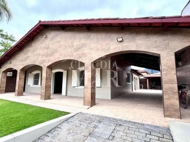 Casa / Sobrado em Condomínio para Venda em Ubatuba/SP Praia da Lagoinha 4 Quartos