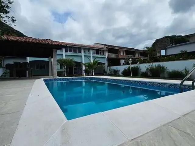 Casa / Sobrado em Condomínio para Venda em Ubatuba/SP Lagoinha 4 Quartos