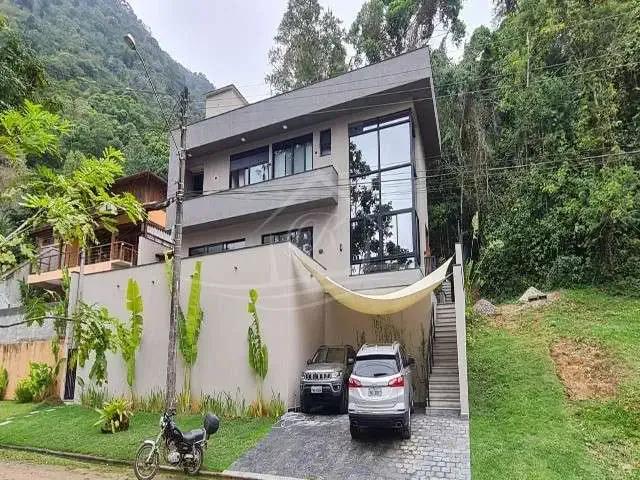 Casa / Sobrado em Condomínio para Venda em Ubatuba/SP Praia da Lagoinha 4 Quartos