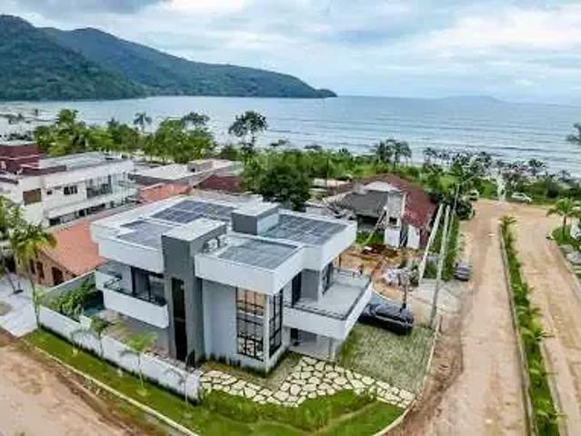 Casa / Sobrado em Condomínio para Venda em Ubatuba/SP Praia da Lagoinha 5 Quartos