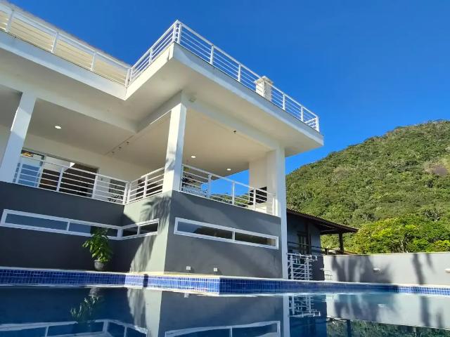 Casa / Sobrado em Condomínio para Venda em Ubatuba/SP Praia da Lagoinha 6 Quartos