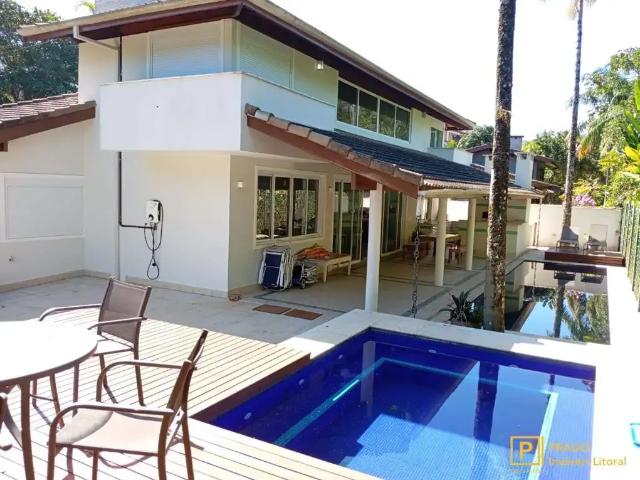 Casa / Sobrado em Condomínio para Venda em Ubatuba/SP Praia do Itamambuca 4 Quartos