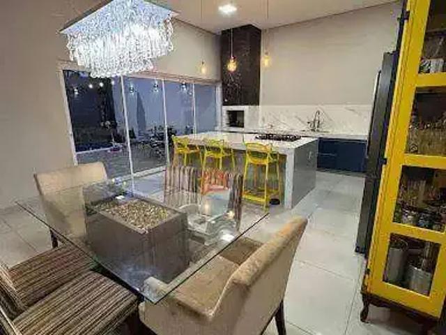 Casa / Sobrado em Condomínio para Venda em Uberaba/MG Amoroso Costa 3 Quartos