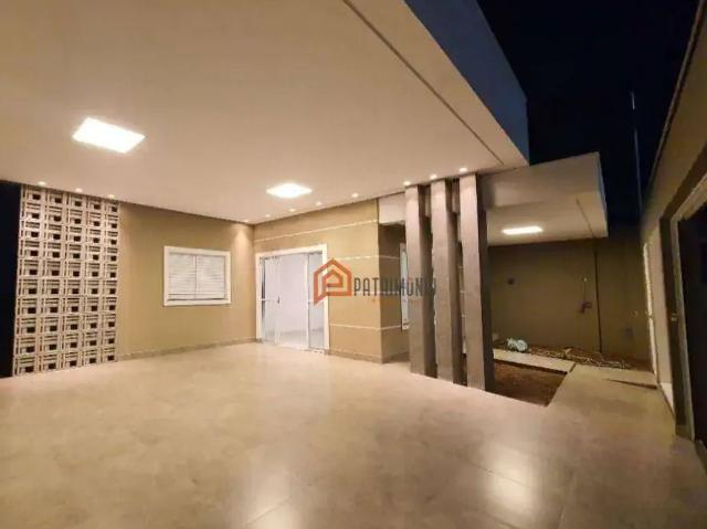 Casa / Sobrado em Condomínio para Venda em Uberaba/MG Amoroso Costa 3 Quartos
