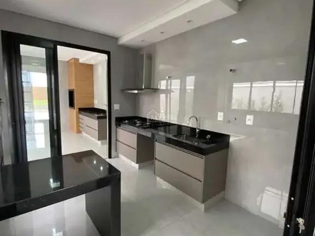 Casa / Sobrado em Condomínio para Venda em Uberaba/MG Estância dos Ipês 3 Quartos