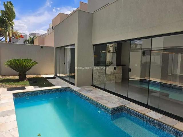 Casa / Sobrado em Condomínio para Venda em Uberaba/MG Flamboyant Residencial Park 4 Quartos