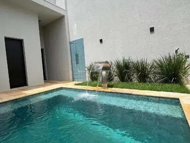Casa / Sobrado em Condomínio para Venda em Uberaba/MG Jardim do Lago 4 Quartos