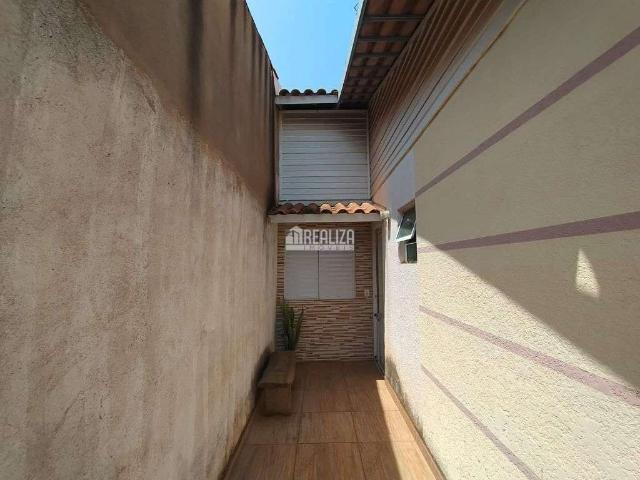 Casa / Sobrado em Condomínio para Venda em Uberaba/MG Recreio dos Bandeirantes 3 Quartos