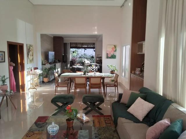 Casa / Sobrado em Condomínio para Venda em Uberaba/MG Recreio dos Bandeirantes 3 Quartos