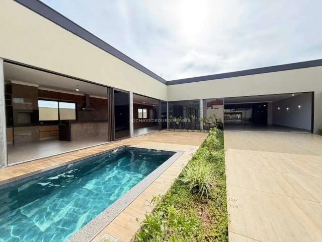 Casa / Sobrado em Condomínio para Venda em Uberaba/MG Residencial Mário de Almeida Franco 4 Quartos