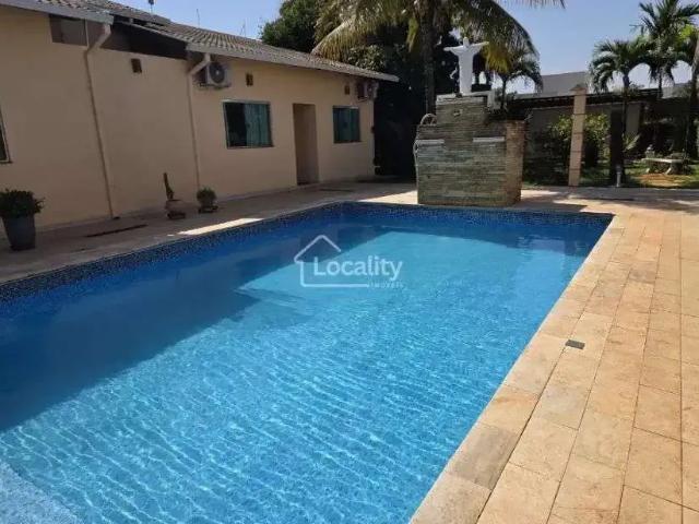 Casa / Sobrado em Condomínio para Venda em Uberaba/MG Residencial Mário de Almeida Franco 5 Quartos