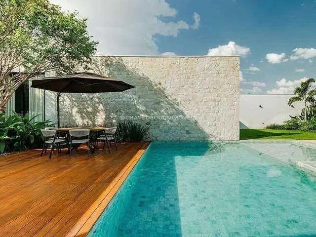 Casa / Sobrado em Condomínio para Venda em Uberaba/MG Residencial Mário de Almeida Franco 3 Quartos