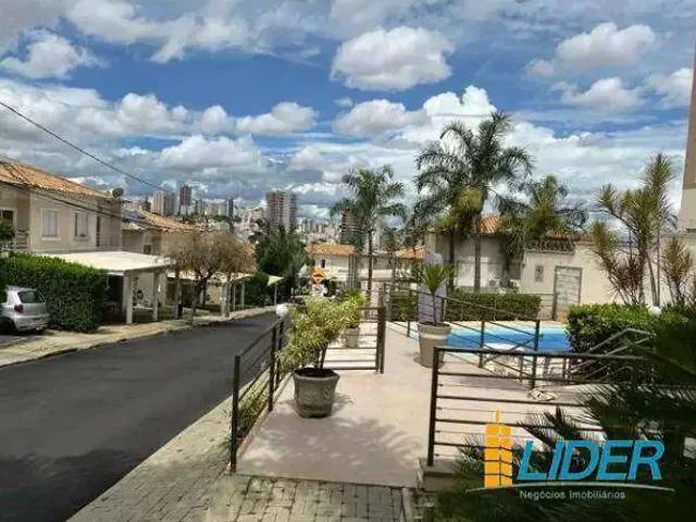 Casa / Sobrado em Condomínio para Venda em Uberlândia/MG Tubalina 3 Quartos