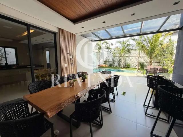 Casa / Sobrado em Condomínio para Venda em Uberlândia/MG Varanda Sul 3 Quartos