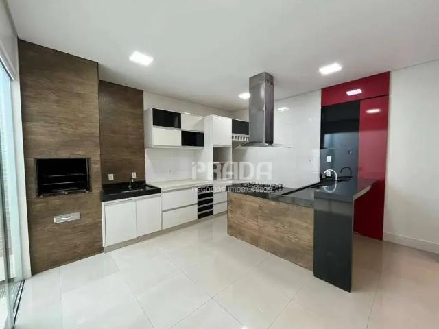 Casa / Sobrado em Condomínio para Venda em Uberlândia/MG Aclimação 3 Quartos