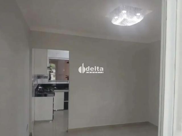 Casa / Sobrado em Condomínio para Venda em Uberlândia/MG Aclimação 3 Quartos