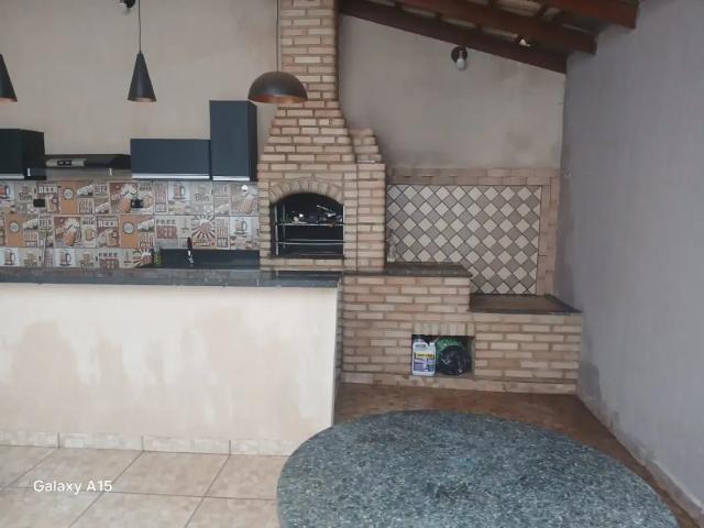 Casa / Sobrado em Condomínio para Venda em Uberlândia/MG Aclimação 3 Quartos