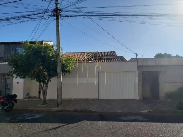 Casa / Sobrado em Condomínio para Venda em Uberlândia/MG Alto Umuarama 3 Quartos
