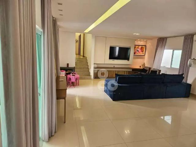 Casa / Sobrado em Condomínio para Venda em Uberlândia/MG Gávea 4 Quartos