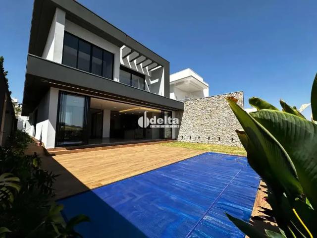 Casa / Sobrado em Condomínio para Venda em Uberlândia/MG Gávea 4 Quartos