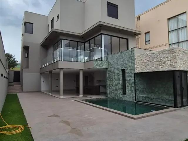 Casa / Sobrado em Condomínio para Venda em Uberlândia/MG Gávea 5 Quartos