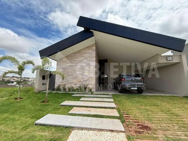 Casa / Sobrado em Condomínio para Venda em Uberlândia/MG Gávea 3 Quartos