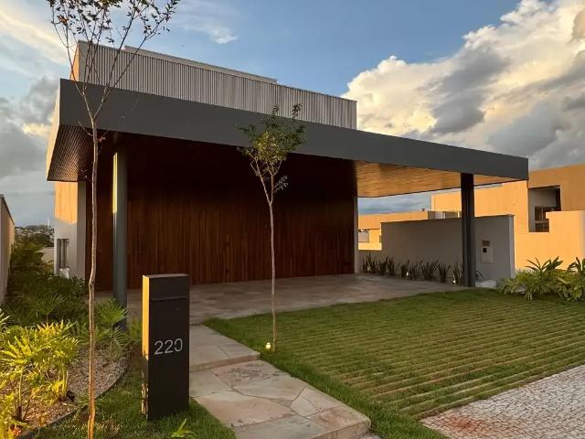 Casa / Sobrado em Condomínio para Venda em Uberlândia/MG Gávea 3 Quartos