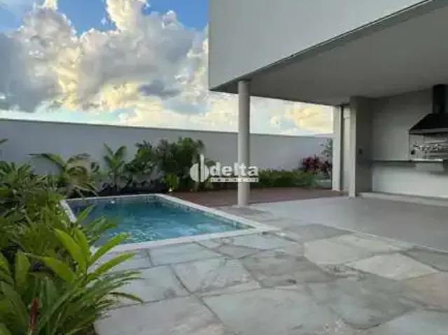Casa / Sobrado em Condomínio para Venda em Uberlândia/MG Gávea 3 Quartos