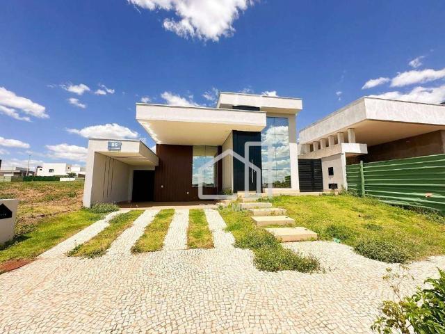 Casa / Sobrado em Condomínio para Venda em Uberlândia/MG Gávea 3 Quartos